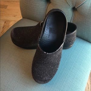Dansko | Shoes | Dansko Black Clog With Texture | Poshmark
